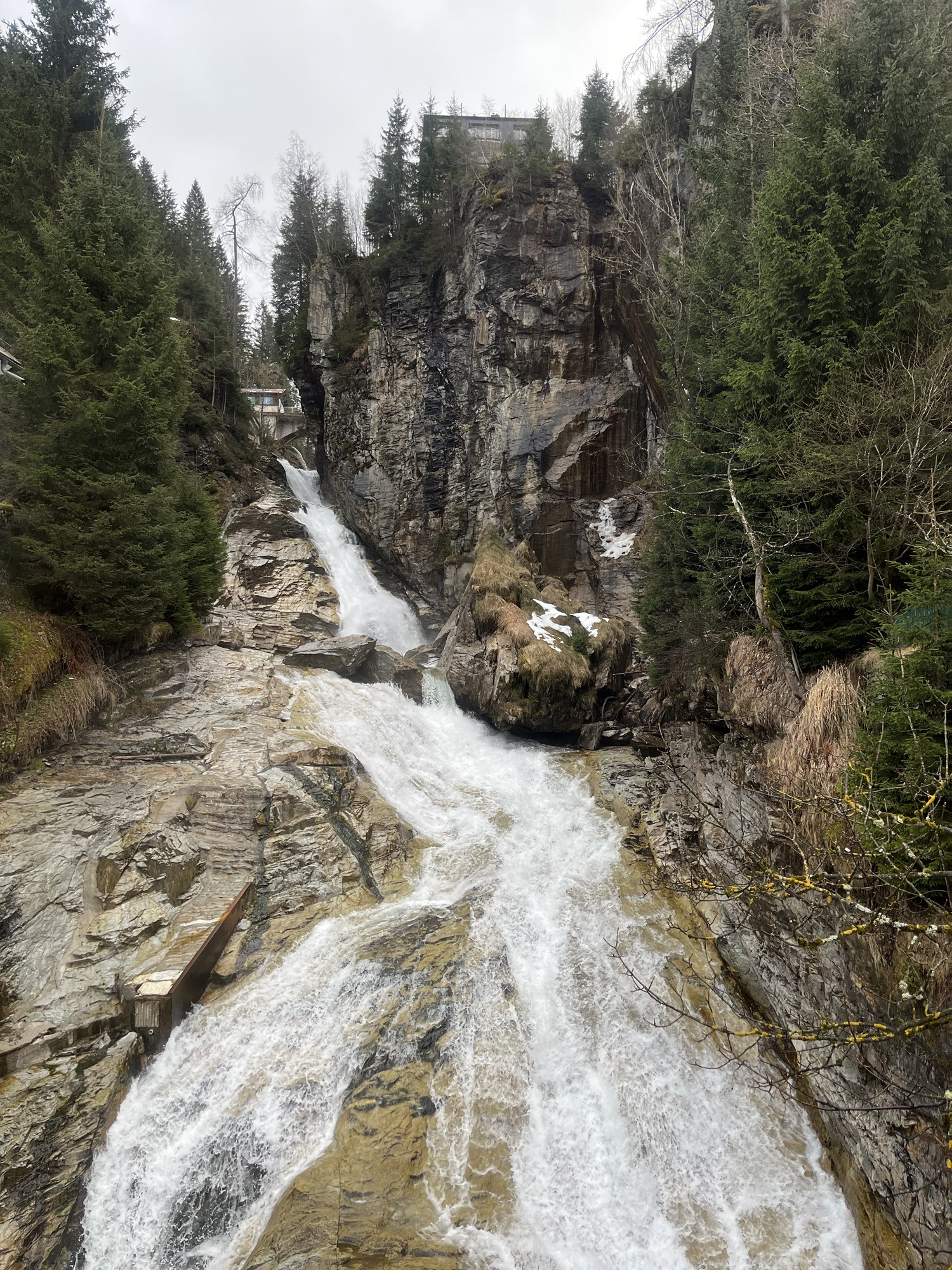 To-delt dag – The Darktown-Johnsen Family on Tour